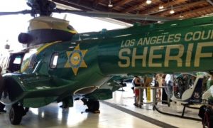 Los Angeles Sheriff Department (LASD) mostra suas aeronaves AS332L1 ...