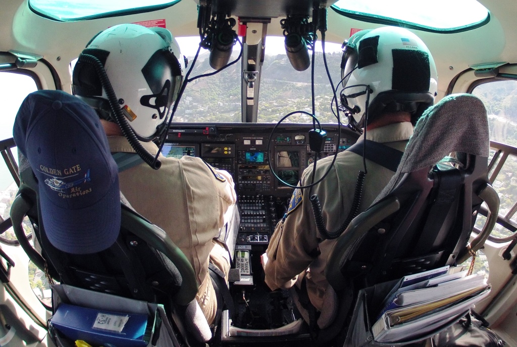 Piloto Policial | California Highway Patrol – CHP Air Operations ...